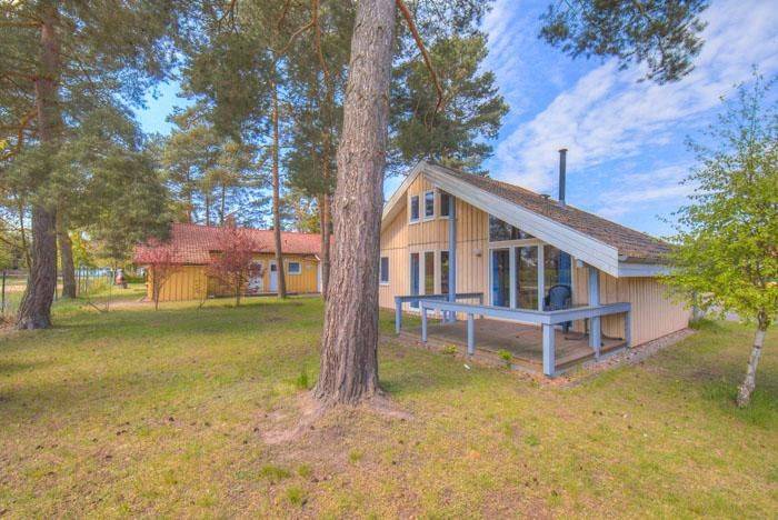 81 M² Ferienhaus ∙ 2 Schlafzimmer ∙ 6 Gäste - Mecklenburgische Seenplatte