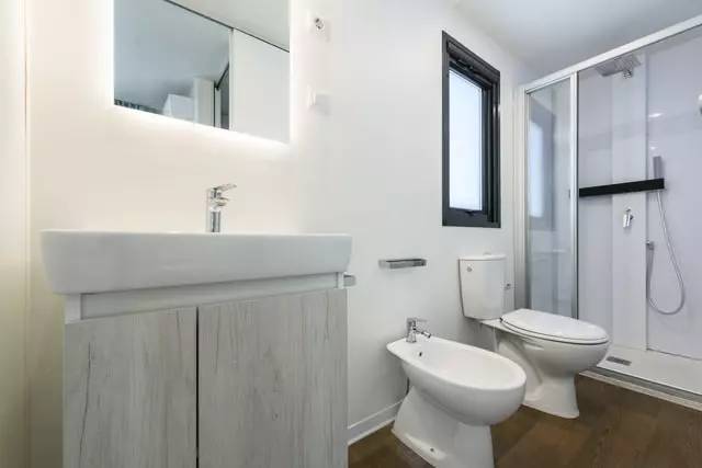 24 M² Caravan ∙ 2 Bedrooms ∙ 5 Guests - Limone Sul Garda