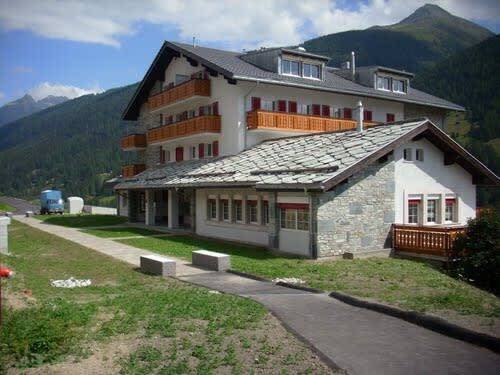 Ferienwohnung ∙ 2 Schlafzimmer ∙ 5 Gäste - Fiesch