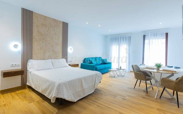 Landhaus ∙ 8 Schlafzimmer ∙ 4 Gäste - Belmonte