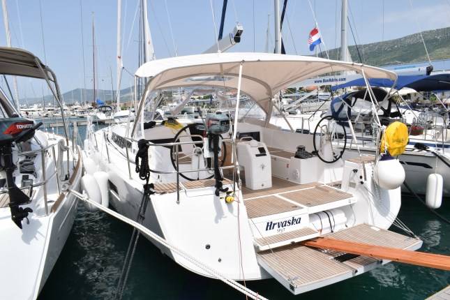 14 M² Hausboot ∙ 4 Schlafzimmer ∙ 8 Gäste - Split
