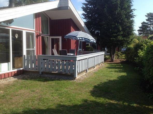 77 M² Ferienhaus ∙ 2 Schlafzimmer ∙ 4 Gäste - Kratzeburg
