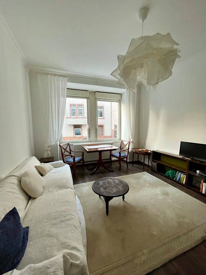 55 M² Apartment ∙ 1 Bedroom ∙ 2 Guests - Frankfurt