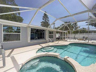 118 M² House ∙ 2 Bedrooms ∙ 6 Guests - Bradenton, FL