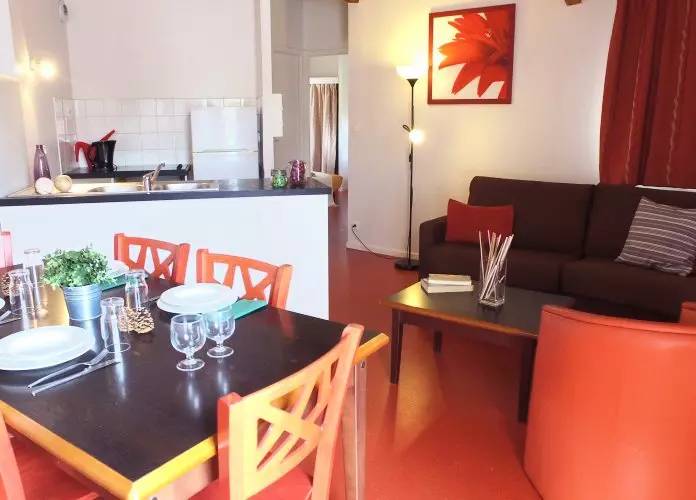 40 M² Apartment ∙ 2 Bedrooms ∙ 6 Guests - Gers