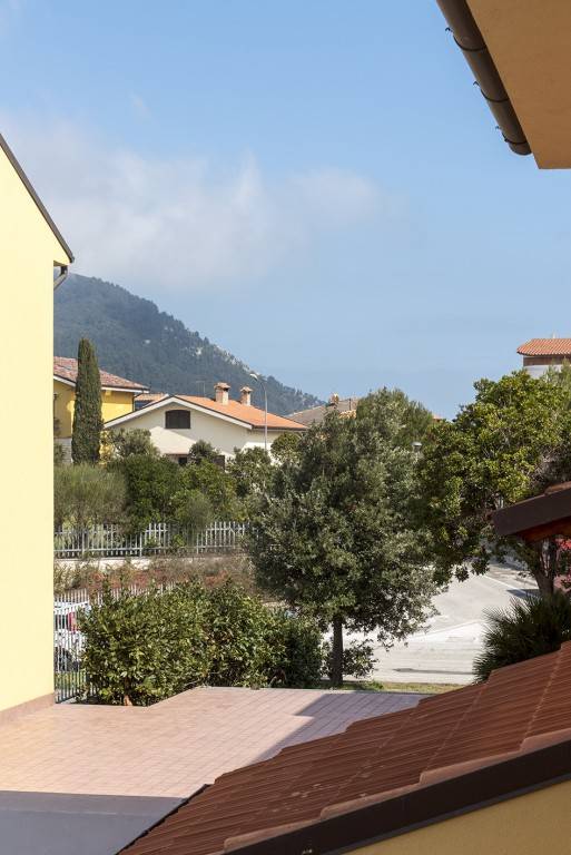 80 M² Appartamento Vacanza ∙ 2 Camere Da Letto ∙ 6 Ospiti - Ancona
