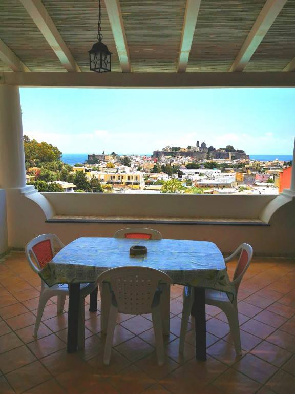 55 M² Apartment ∙ 1 Bedroom ∙ 4 Guests - Lipari