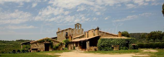 Casa Rural ∙ 17 Habitaciones ∙ 6 Huéspedes - Catalonia