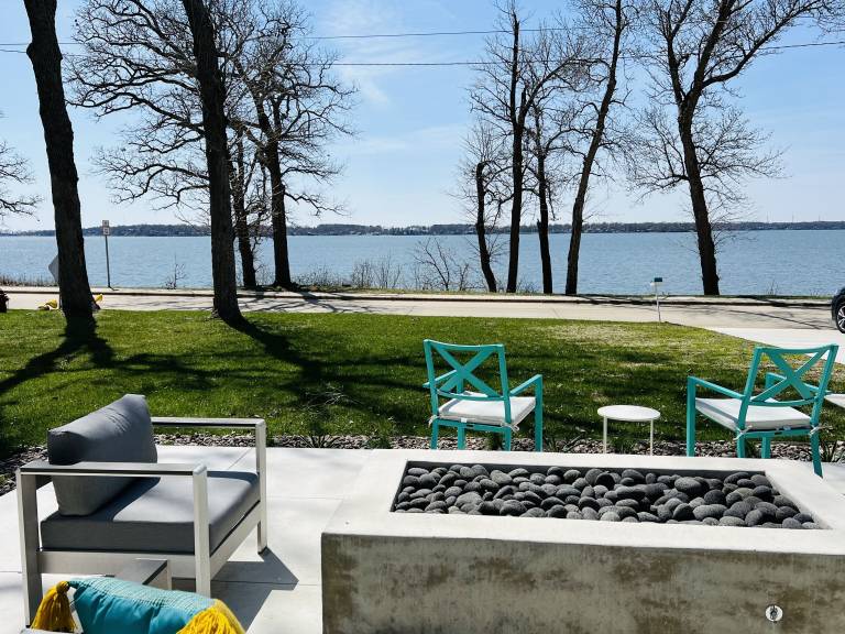 Clear Lake Vacation Rentals | HomeToGo
