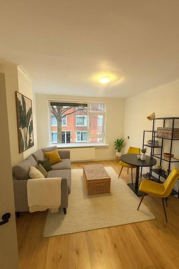 55 M² Apartment ∙ 2 Bedrooms ∙ 2 Guests - Rotterdam