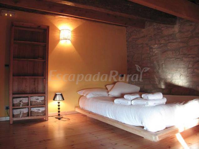 Cottage ∙ 4 Bedrooms ∙ 3 Guests - Tàrrega