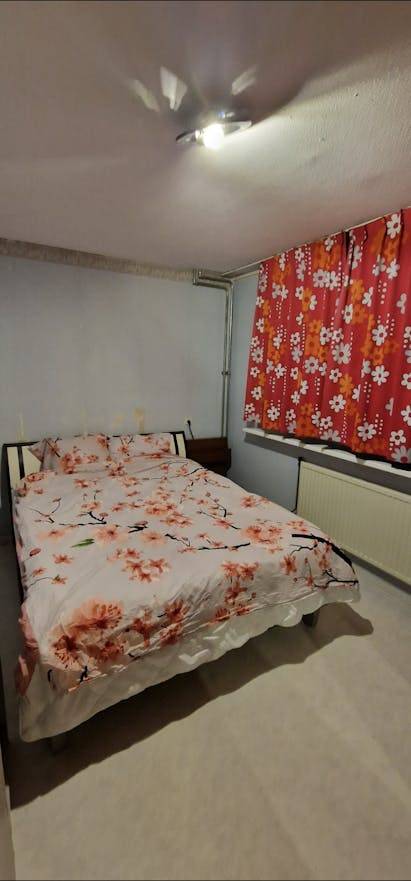 12 M² Habitación Privada ∙ 1 Habitación ∙ 1 Huésped - Róterdam