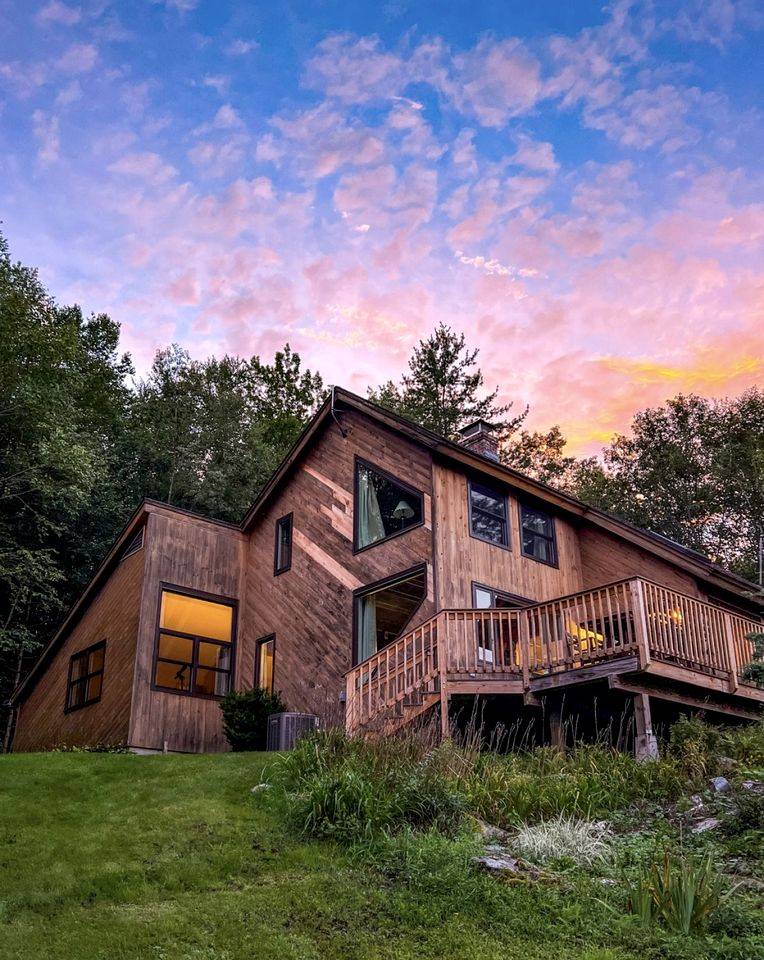 House ∙ 3 Bedrooms ∙ 6 Guests - Manchester, VT