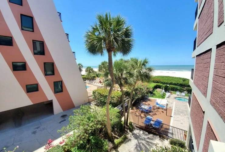 Apartamento ∙ 1 Habitación ∙ 4 Huéspedes - St. Pete Beach, FL