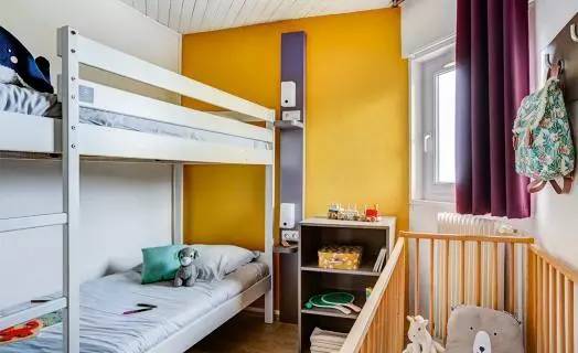 30 M² Hotel ∙ 1 Schlafzimmer ∙ 2 Gäste - Besse-et-Saint-Anastaise