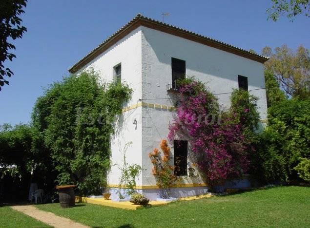 Casa Rural ∙ 19 Habitaciones ∙ 20 Huéspedes - Alcalá de Guadaíra