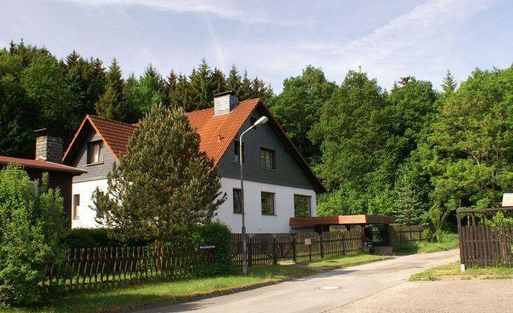 82 M² Ferienwohnung ∙ 3 Schlafzimmer ∙ 5 Gäste - Wernigerode