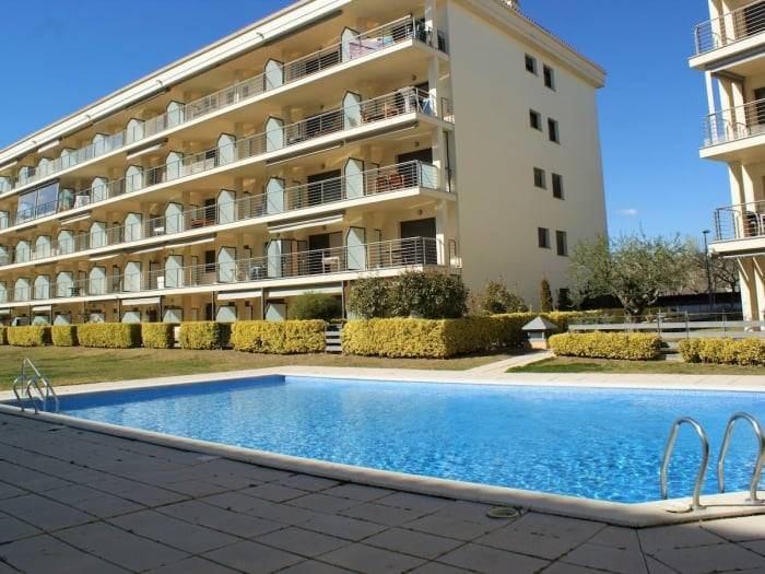 57 M² Apartment ∙ 1 Bedroom ∙ 4 Guests - Roses