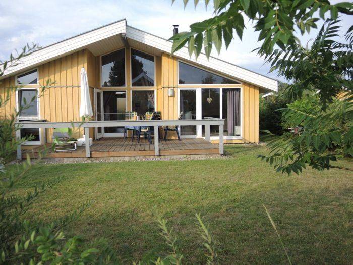 77 M² Ferienhaus ∙ 2 Schlafzimmer ∙ 4 Gäste - Müritz