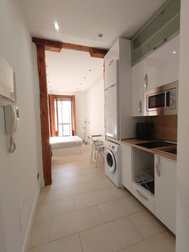28 M² Apartamento ∙ 2 Huéspedes - Alcobendas