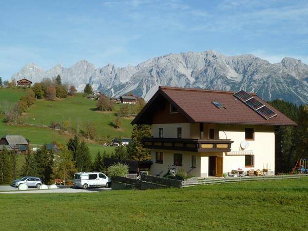 155 M² Ferienhaus ∙ 5 Schlafzimmer ∙ 13 Gäste - Schladming