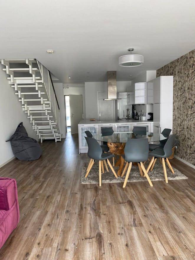 118 M² Ferienhaus ∙ 3 Schlafzimmer ∙ 4 Gäste - Stuttgart