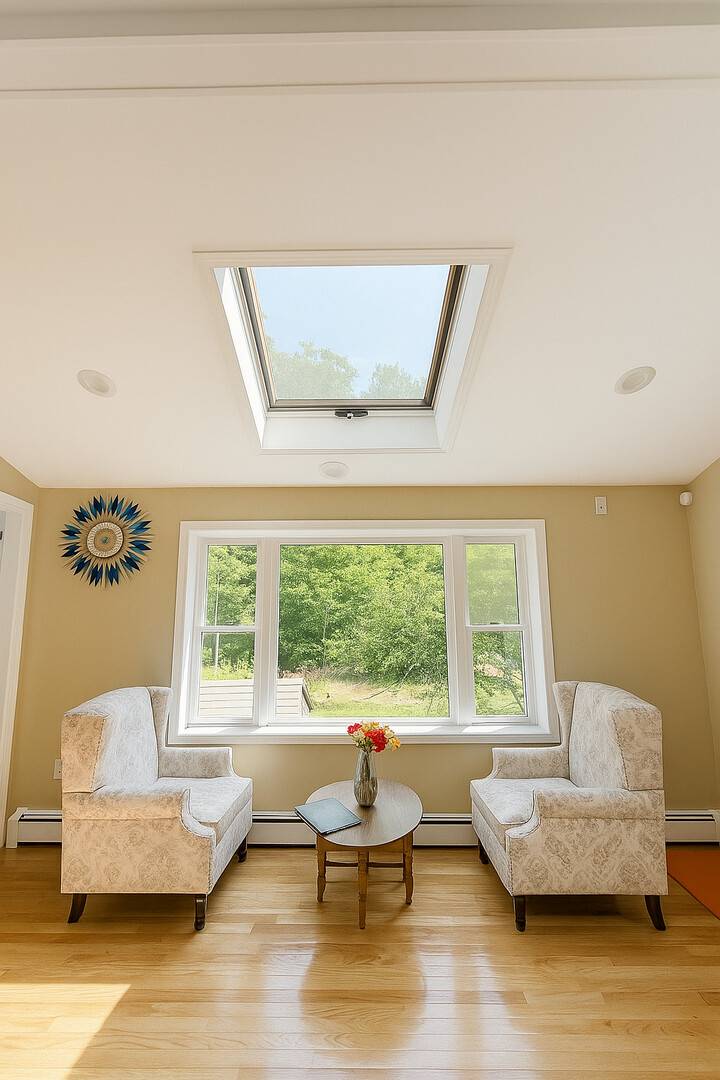 137 M² House ∙ 2 Bedrooms ∙ 4 Guests - Foxborough, MA