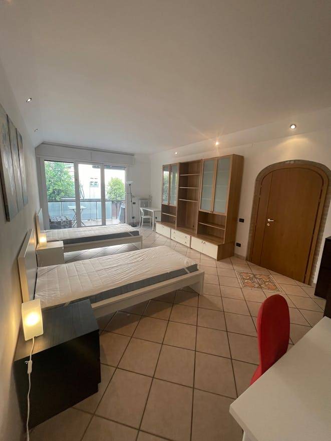 130 M² Camera Privata ∙ 1 Camera Da Letto ∙ 1 Ospite - Padova