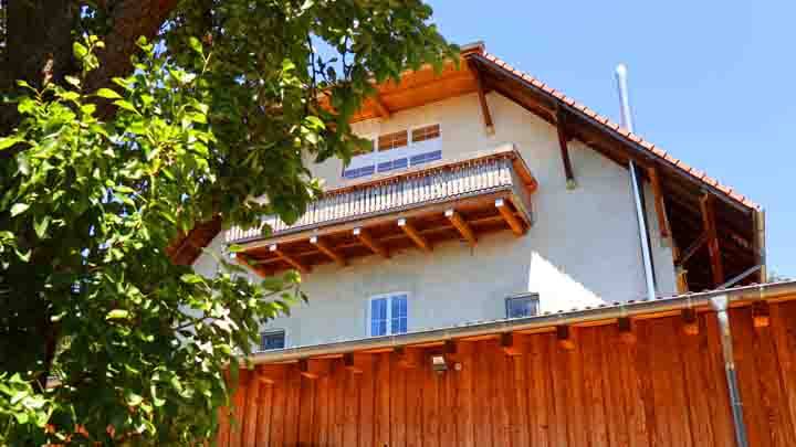65 M² Ferienwohnung ∙ 2 Schlafzimmer ∙ 6 Gäste - Löffingen