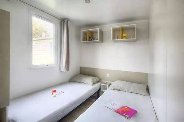 34 M² Caravan ∙ 2 Bedrooms ∙ 4 Guests - Vendée