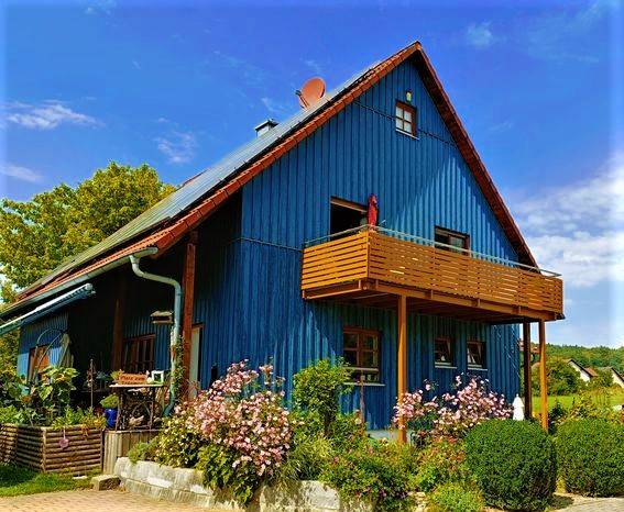 50 M² Ferienwohnung ∙ 1 Schlafzimmer ∙ 4 Gäste - Sulzbach-Rosenberg