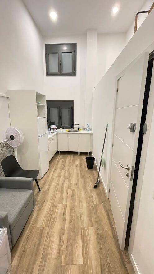 25 M² Apartment ∙ 1 Guest - Sabadell