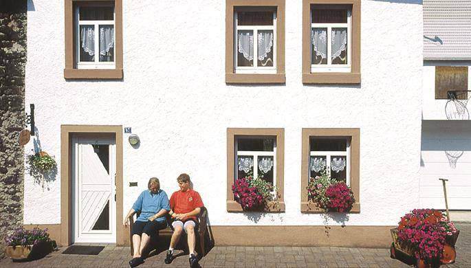65 M² Ferienhaus ∙ 2 Schlafzimmer ∙ 4 Gäste - Bad Bertrich