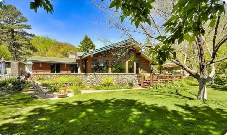 Slide Rock State Park Lodging from $130 | HomeToGo