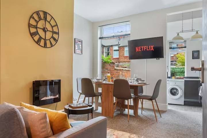 75 M² Casa ∙ 3 Habitaciones ∙ 6 Huéspedes - Manchester
