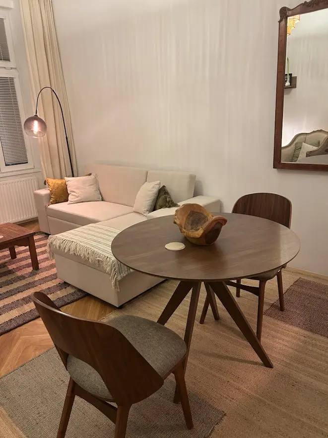 47 M² Huoneisto ∙ 1 Makuuhuone ∙ 2 Vierasta - Wien