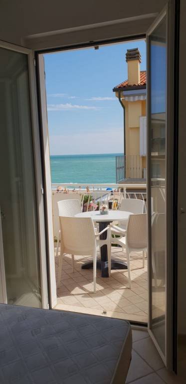 45 M² Ferienwohnung ∙ 1 Schlafzimmer ∙ 4 Gäste - Numana