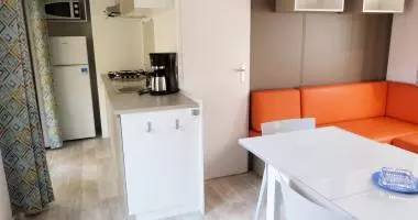 32 M² Caravan ∙ 3 Bedrooms ∙ 6 Guests - Île du Levant