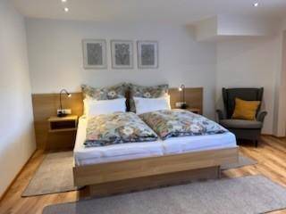 55 M² Ferienwohnung ∙ 1 Schlafzimmer ∙ 2 Gäste - Telfs