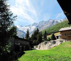 140 M² Appartement ∙ 4 Chambres ∙ 8 Personnes - Saas-Fee