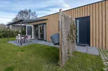 45 M² Chalet ∙ 2 Slaapkamers ∙ 4 Gasten - Goes