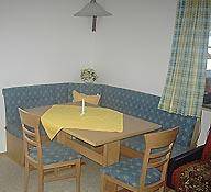 70 M² Ferienwohnung ∙ 1 Schlafzimmer ∙ 6 Gäste - Hintersee