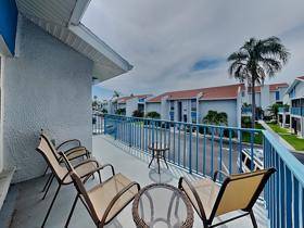 59 M² Condo ∙ 1 Bedroom ∙ 4 Guests - Madeira Beach, FL