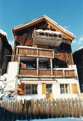 85 M² Apartamento ∙ 3 Habitaciones ∙ 6 Huéspedes - Scuol