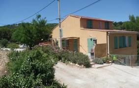 120 M² Mökki ∙ 4 Makuuhuonetta ∙ 8 Vierasta - Sanary-sur-Mer