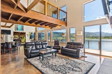 HomeToGo | Vacation Rentals: Cabins, Condos, Villas, & More