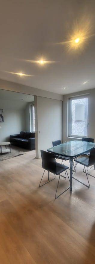 100 M² Appartement ∙ 2 Chambres ∙ 2 Personnes - Evere