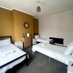 85 M² Huoneisto ∙ 3 Makuuhuonetta ∙ 7 Vierasta - Tynemouth